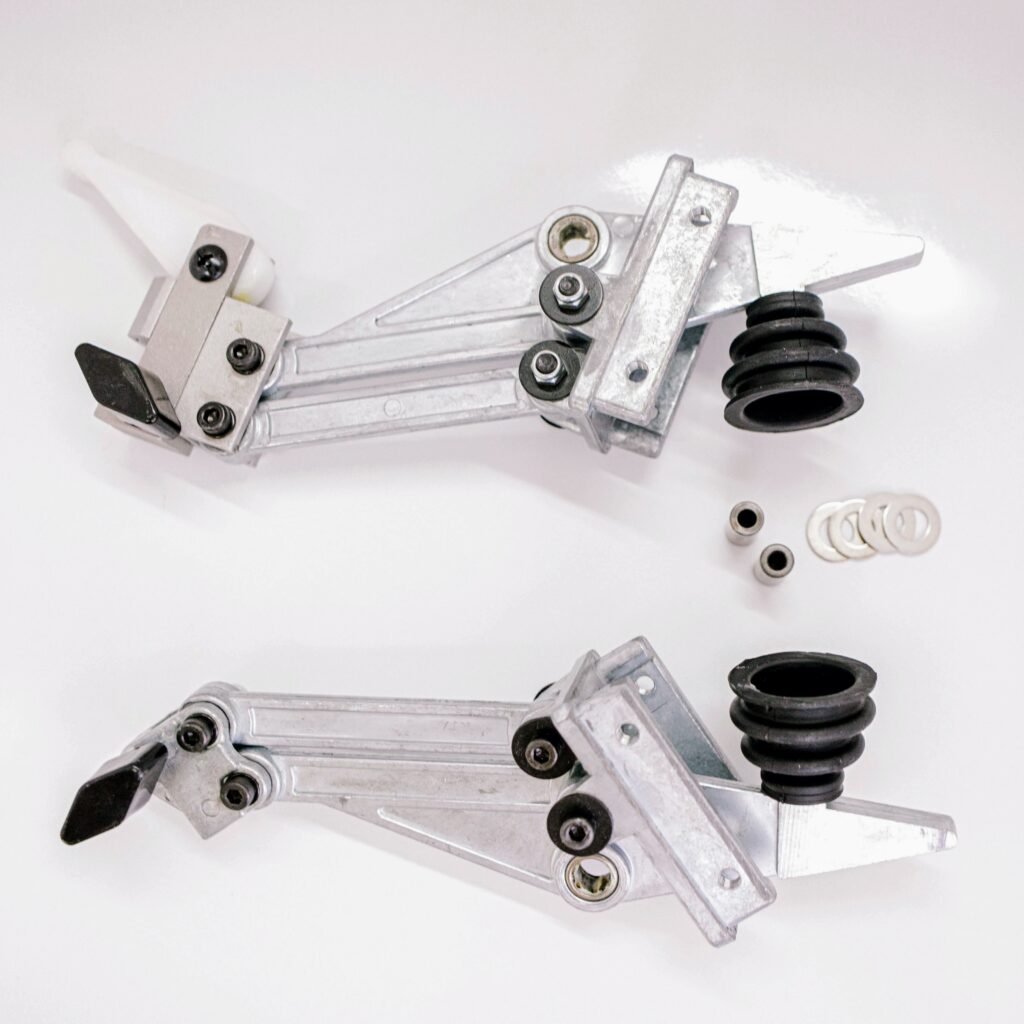 ST21-C27C Top and Bottom front rocker arm assemblies - Seyco.com